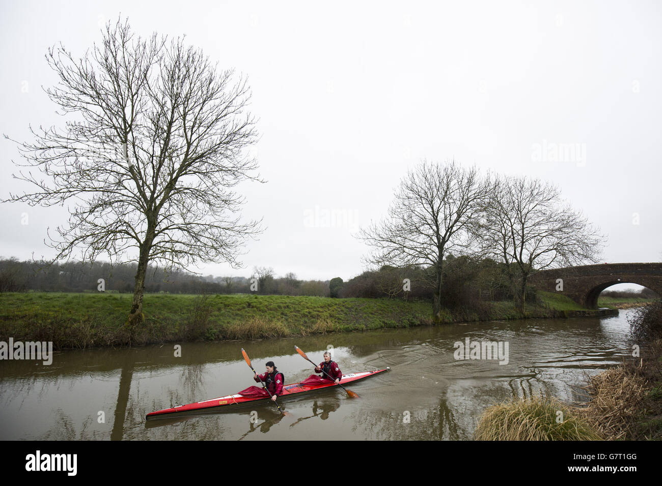 Westminster devizes canoe race High Resolution Stock Photography and ...
