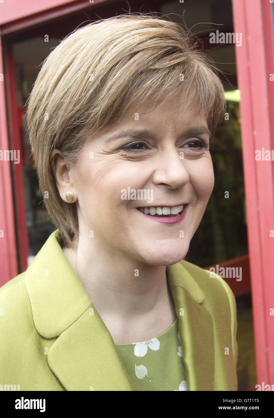Sturgeon back on the campaign trail Stock Photo - Alamy