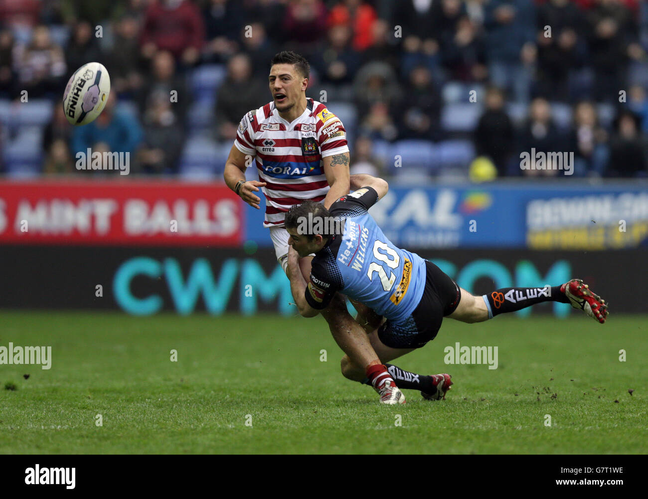 Rugby League - First Utility Super League - Wigan Warriors v St Helens ...