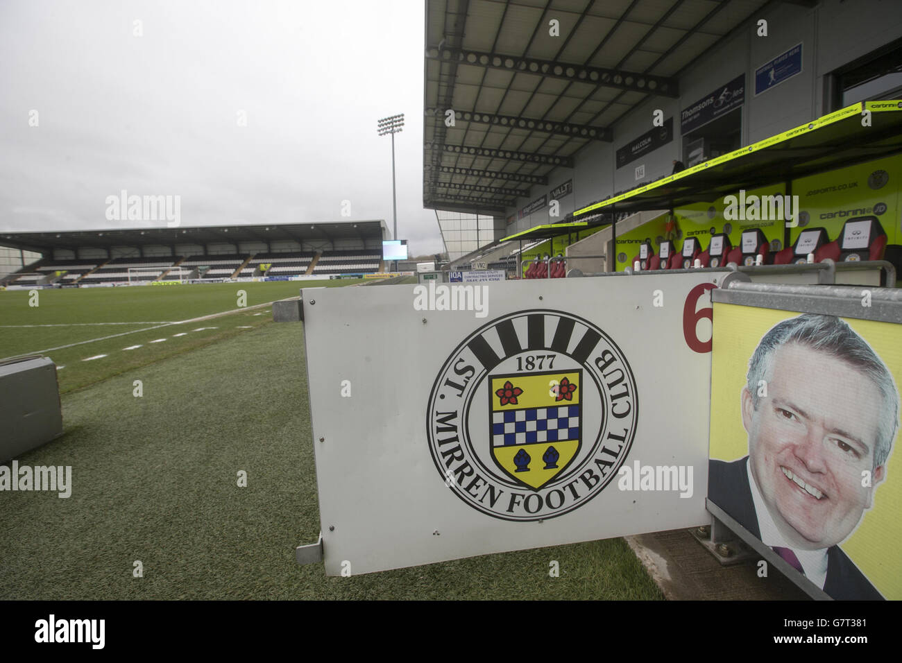 Football soccer gv hi-res stock photography and images - Alamy