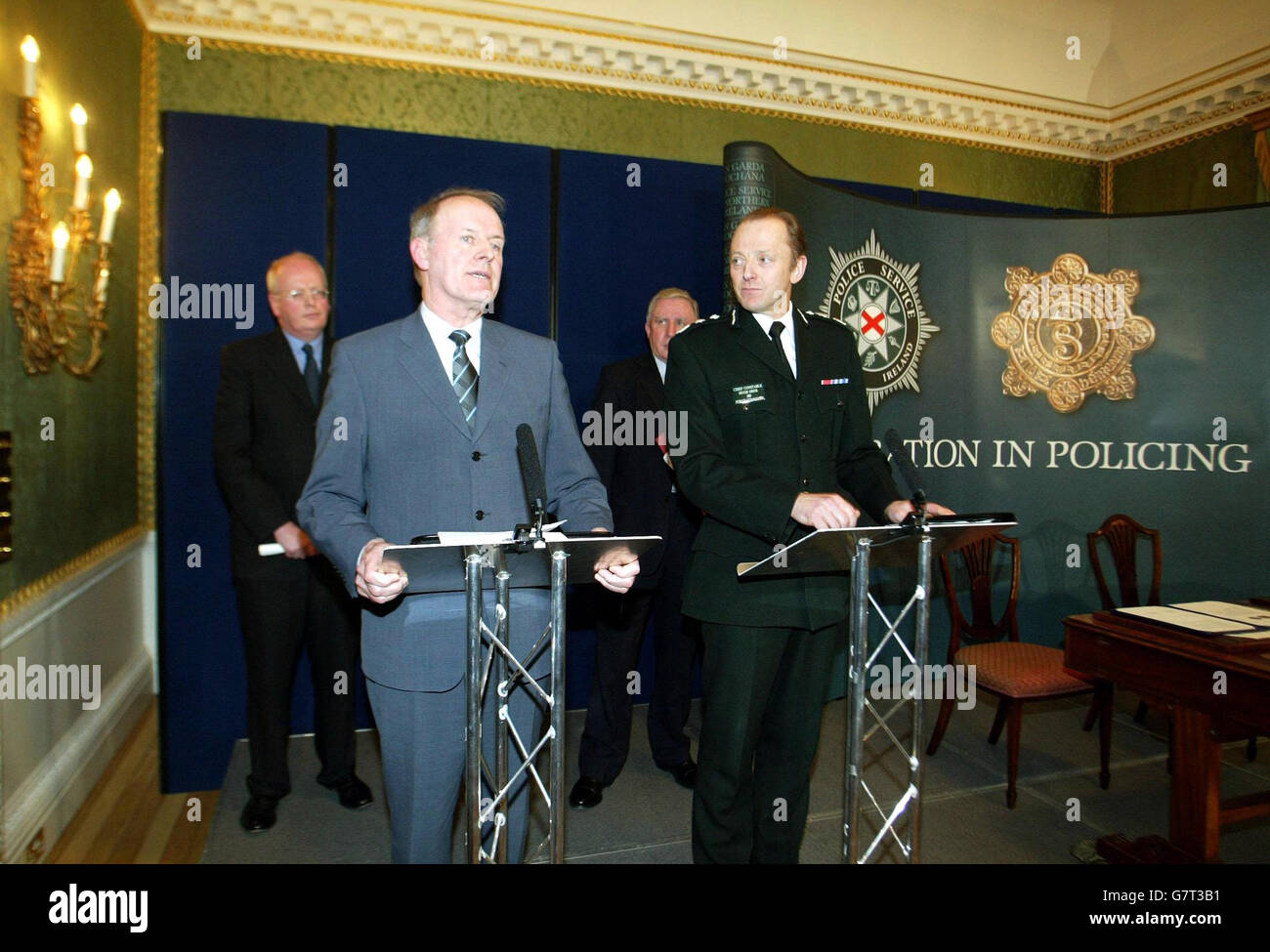 Chief Constable Hugh Orde (right) and Garda Commissioner Noel Conroy ...