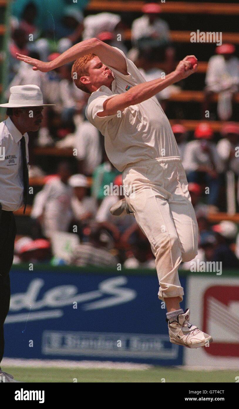 International cricket south africa v australia shaun pollock hi-res ...