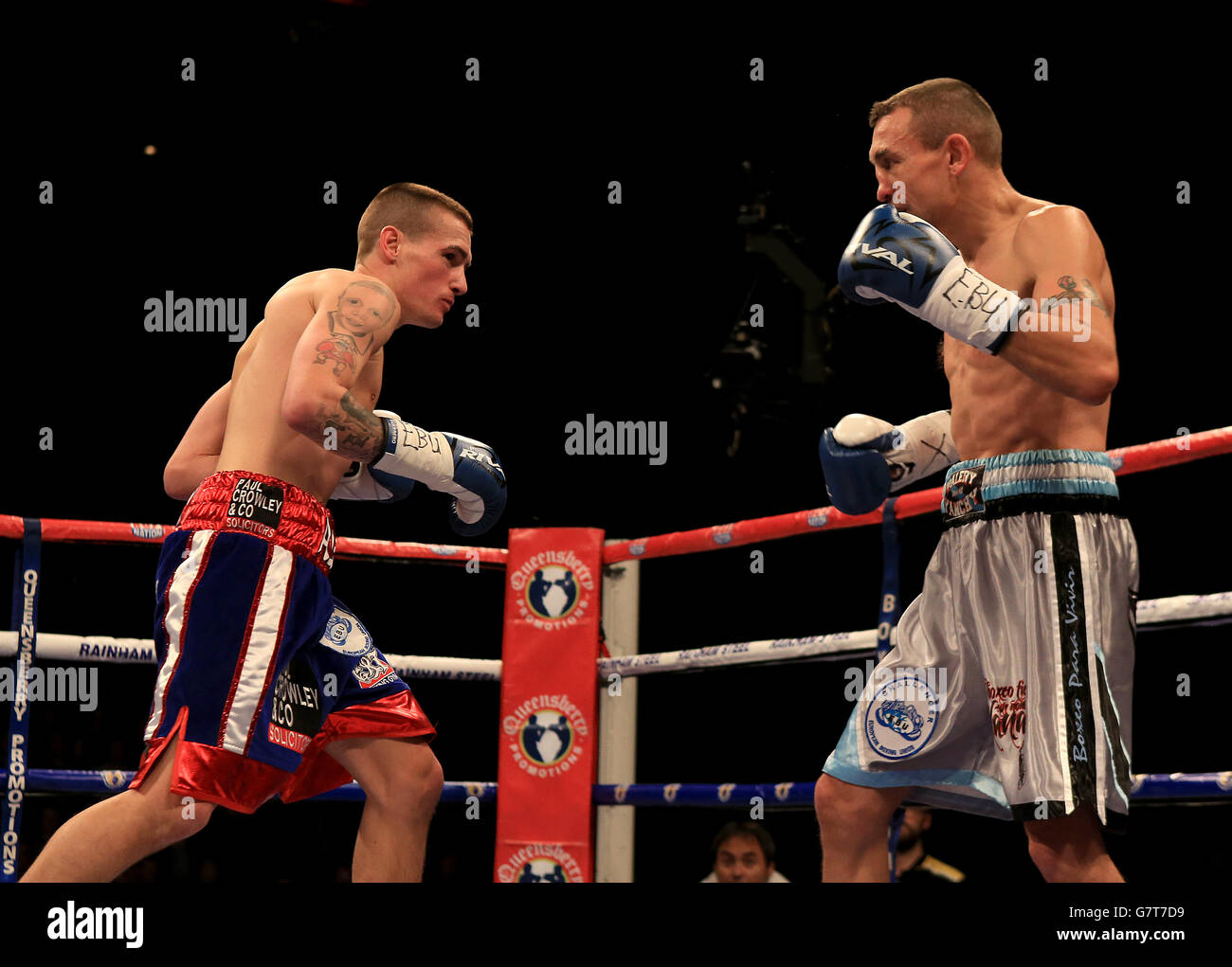 Boxing - Liverpool Echo Arena. Kevin Satchell (left) and Valery Yanchy ...