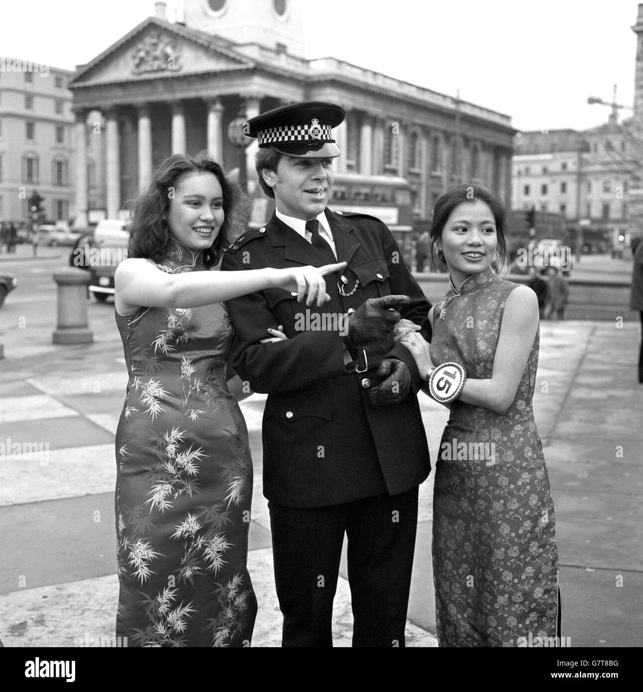 Sue Wang, 18, from Singapore (left) and Barbara Yung, 20, from Hong ...