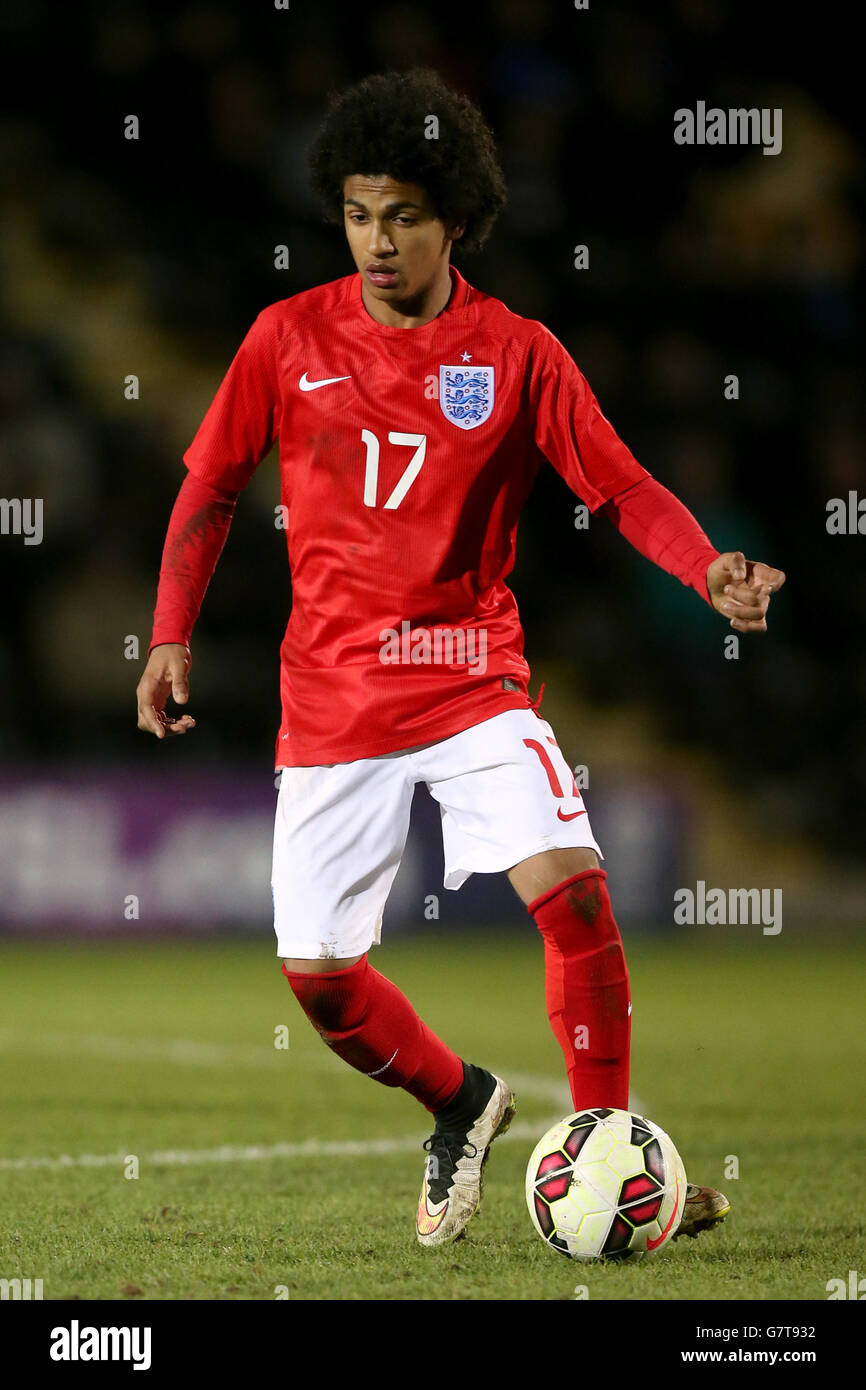 Soccer - UEFA Under-17 Championship - Elite Round - Group 6 - Romania v ...