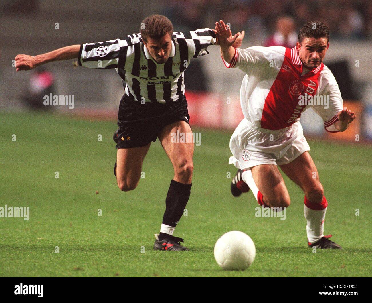 Marc Overmars Ajax High Resolution Stock Photography and Images - Alamy