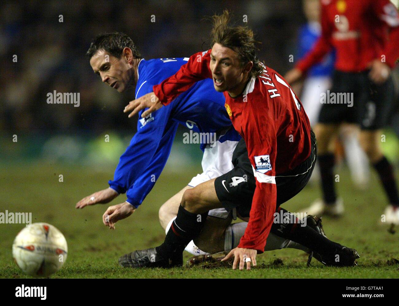 Manchester united's gabriel heinze hi-res stock photography and images ...