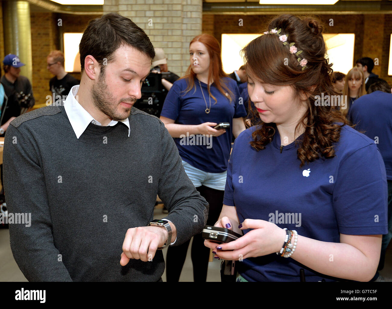 Apple watch unveiled customers hi-res stock photography and images - Alamy