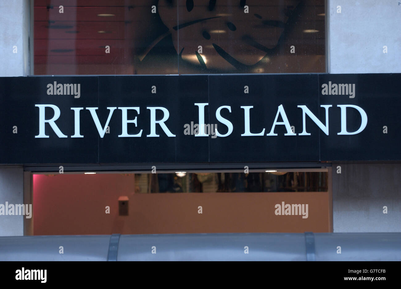 River island store hi-res stock photography and images - Alamy