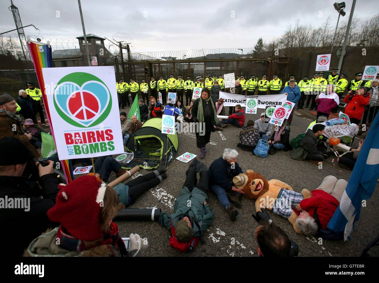 Faslane naval base road hi-res stock photography and images - Alamy