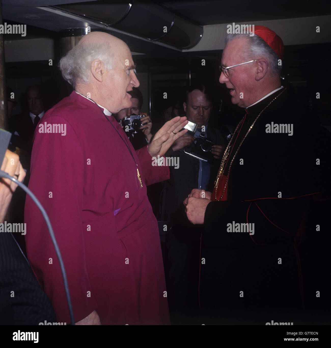 Dr a ramsey hi-res stock photography and images - Alamy
