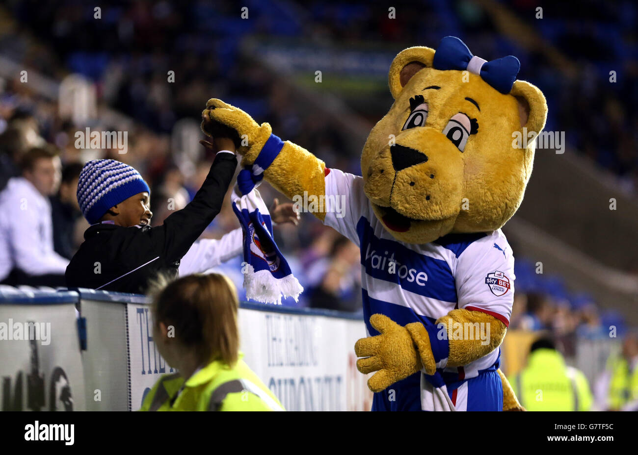 Afc bournemouth mascot hi-res stock photography and images - Alamy