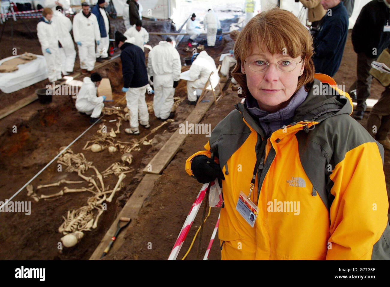 Forensic Anthropologist High Resolution Stock Photography and Images ...