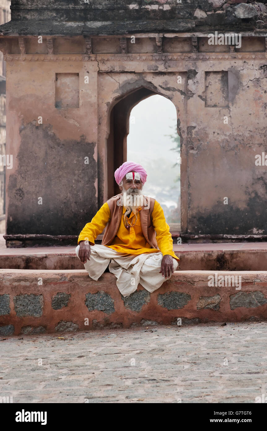 Sadhu meditation indian hi-res stock photography and images - Alamy