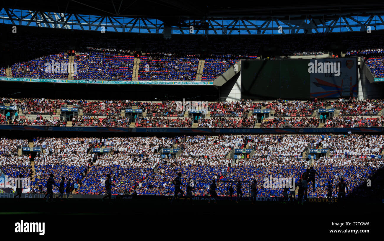 Soccer stages hi-res stock photography and images - Alamy