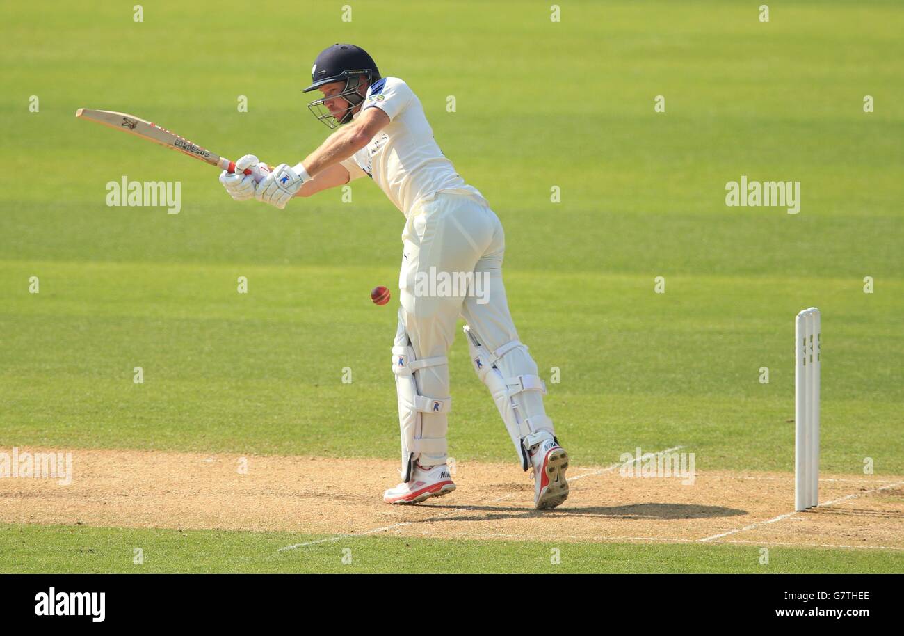 Yorkshire's Richard Pyrah during the LV=County Championship Division ...