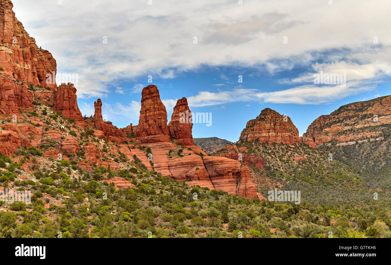 Madonna of the rock hi-res stock photography and images - Alamy