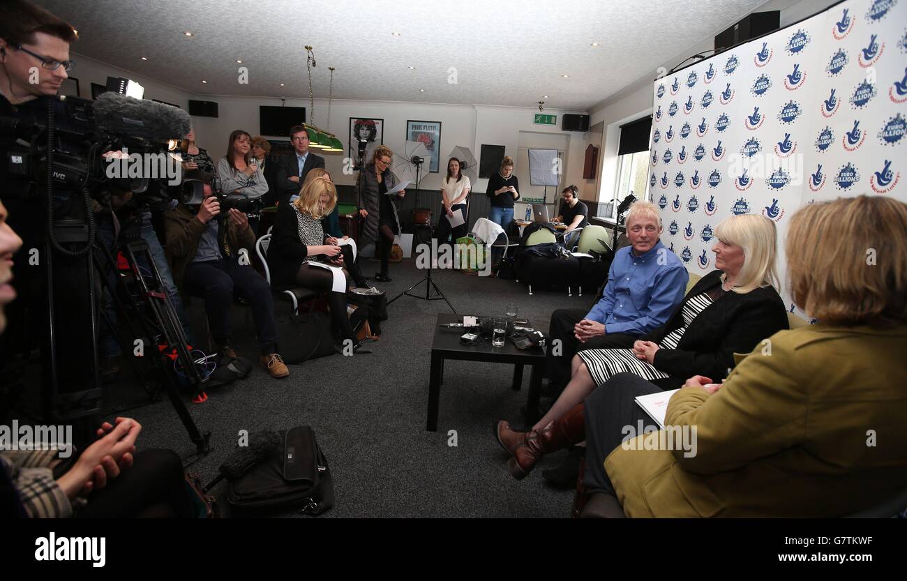 Double euromillions win hi-res stock photography and images - Alamy