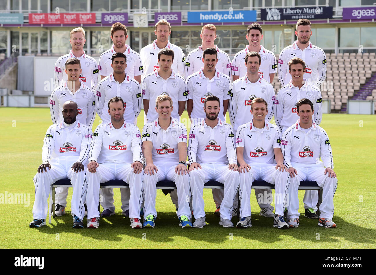 Ccc team group squad hi-res stock photography and images - Alamy