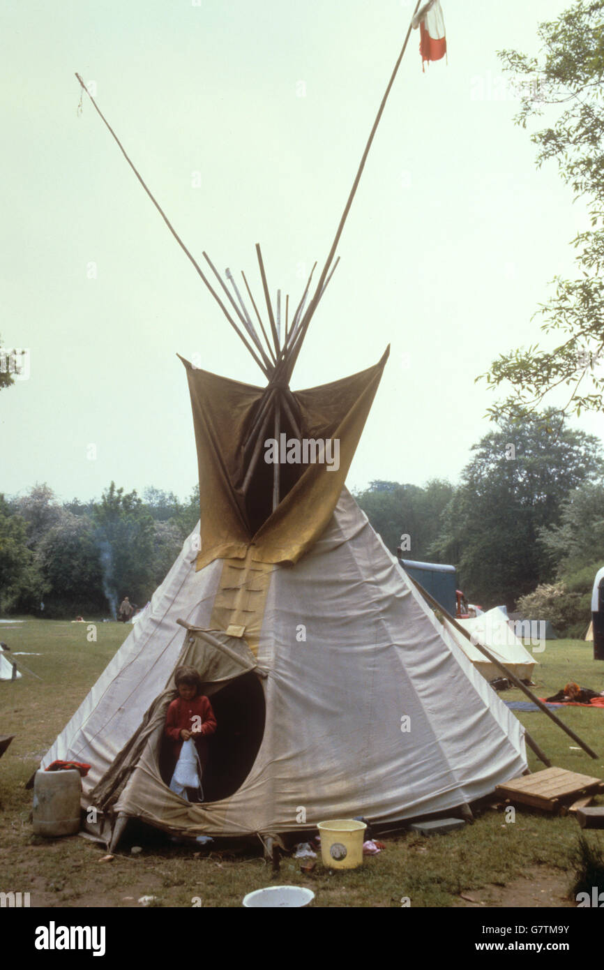 Camp At Savernake Forest High Resolution Stock Photography and Images ...