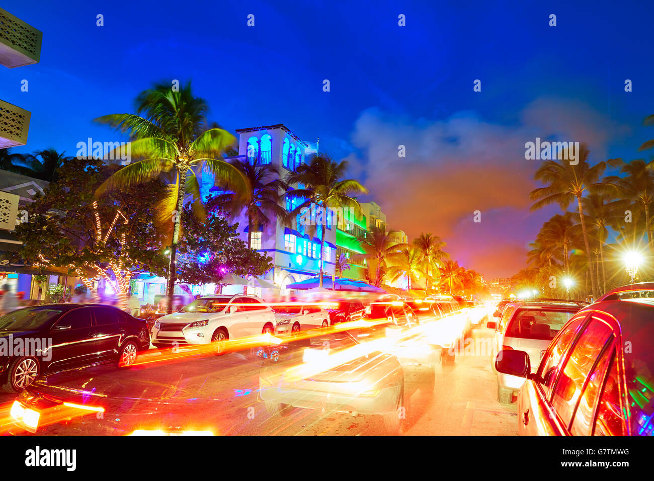 Miami Beach South Beach sunset in Ocean Drive Florida Art Deco and car ...