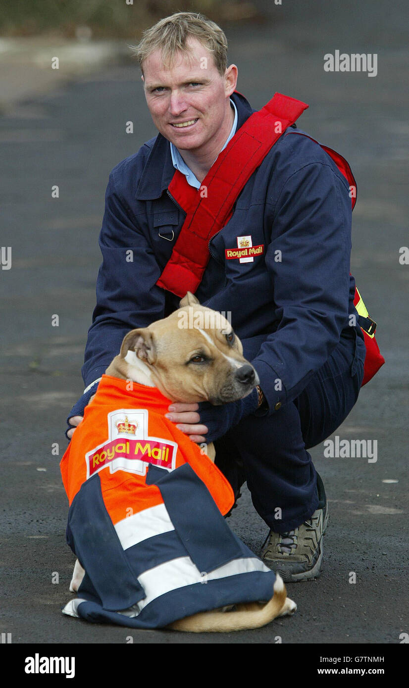 A Postman and his Dog - Tynemouth Stock Photo - Alamy
