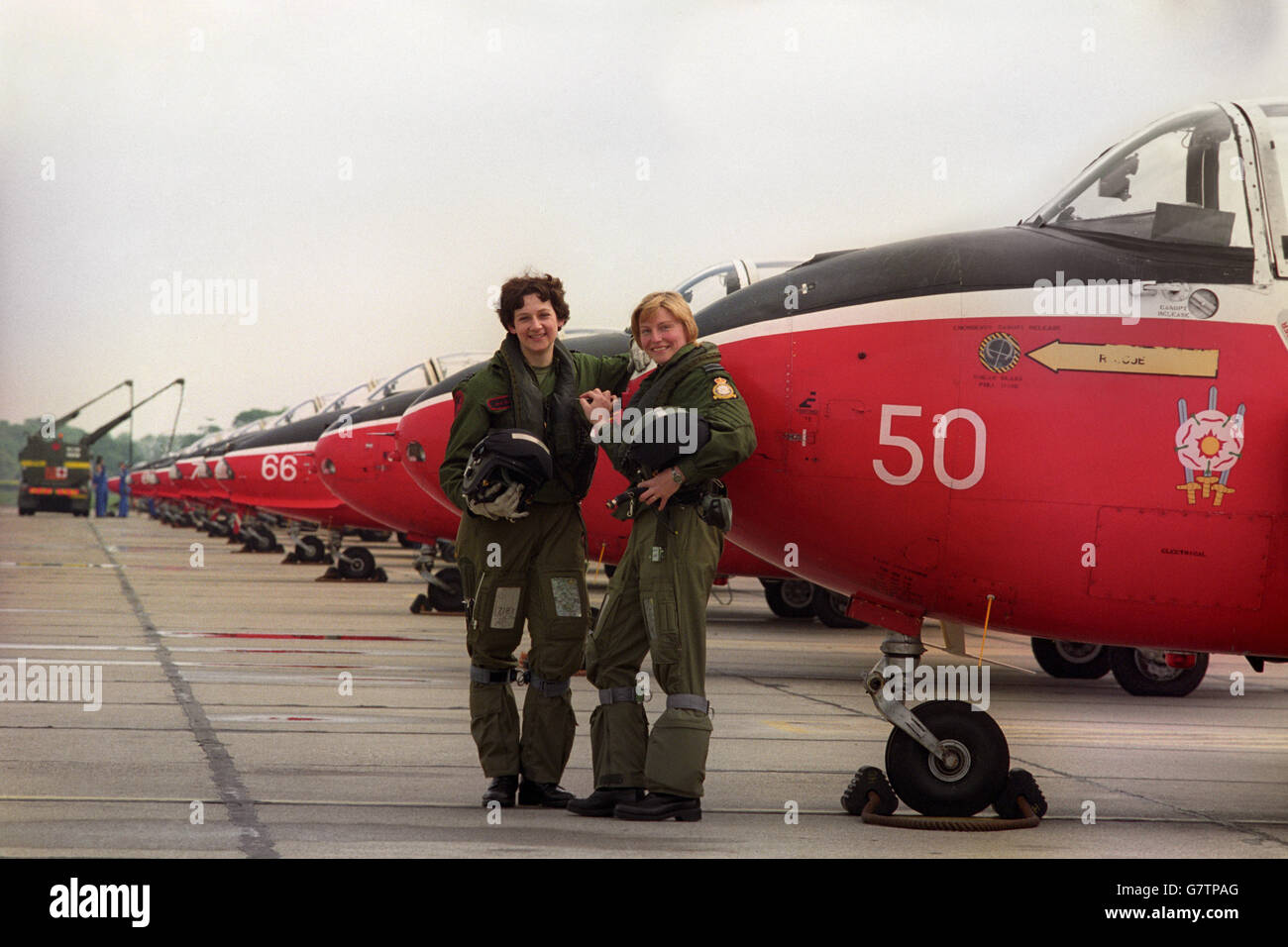 Military - Female Trainee Pilots - RAF Linton-On-Duse, Yorkshire Stock ...