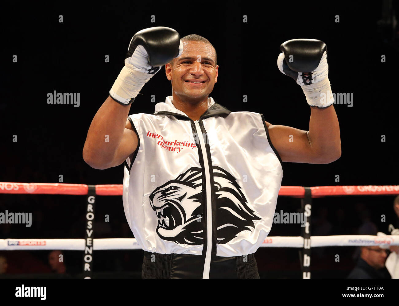 Boxing first direct arena hi-res stock photography and images - Alamy