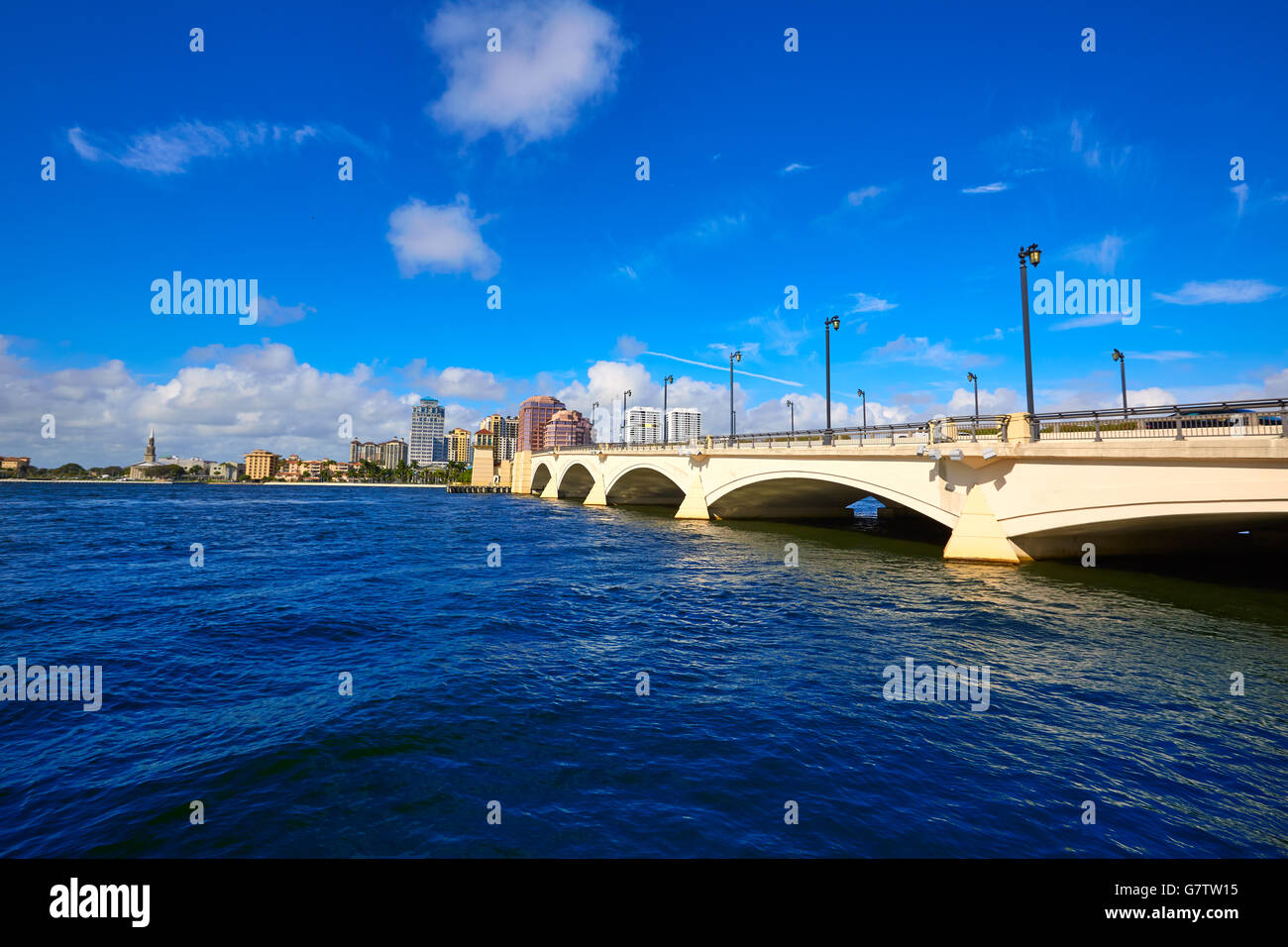 Royal park bridge palm beach hi-res stock photography and images - Alamy