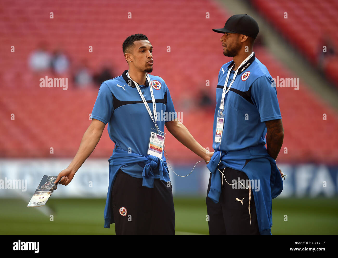 (Left to right) Reading's Nick Blackman and Zat Knight on the pitch ...