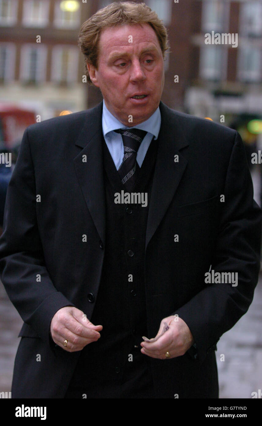 English fa headquarters hi-res stock photography and images - Alamy