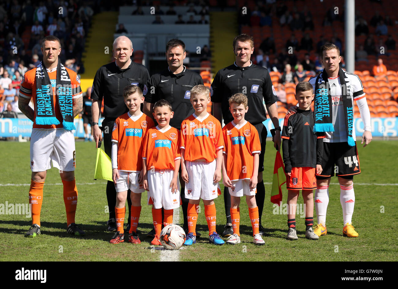 Blackpool's captain Peter Clarke (left) and Fulham's captain Ross ...