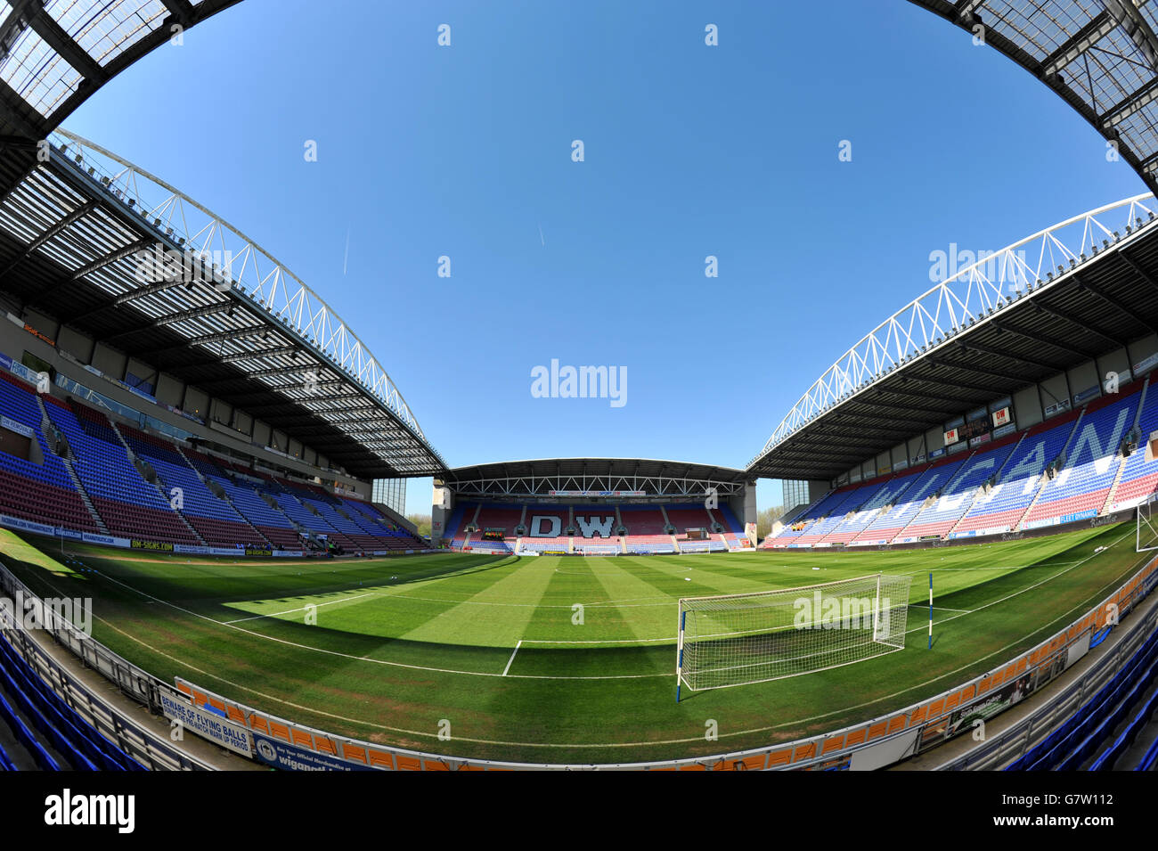 A general view of the DW Stadium, home of Wigan Athletic Stock Photo ...