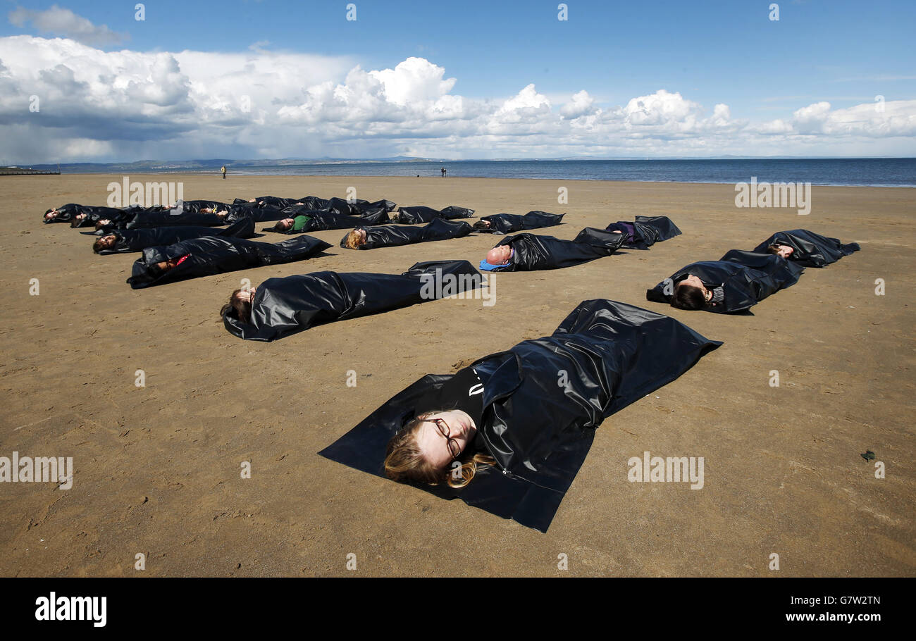 Amnesty holds body bag protest Stock Photo - Alamy