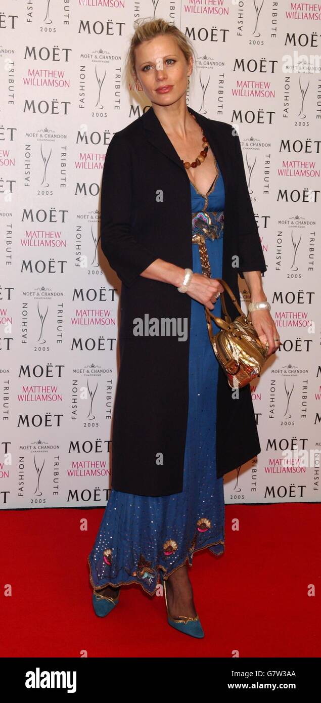 Moet & Chandon Fashion Tribute 2005 - Old Billingsgate Market. Model ...