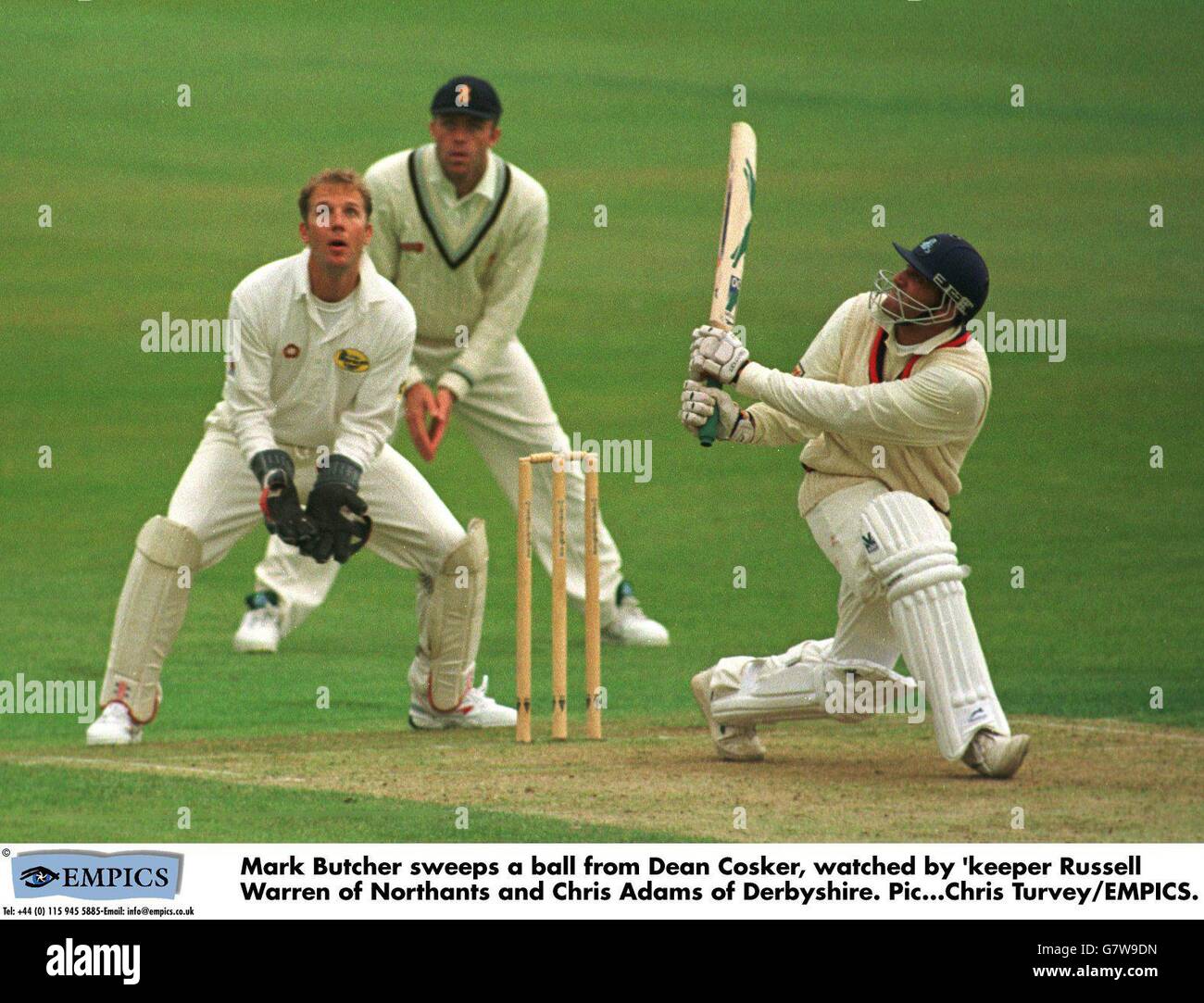 Cricket russell warren hi-res stock photography and images - Alamy