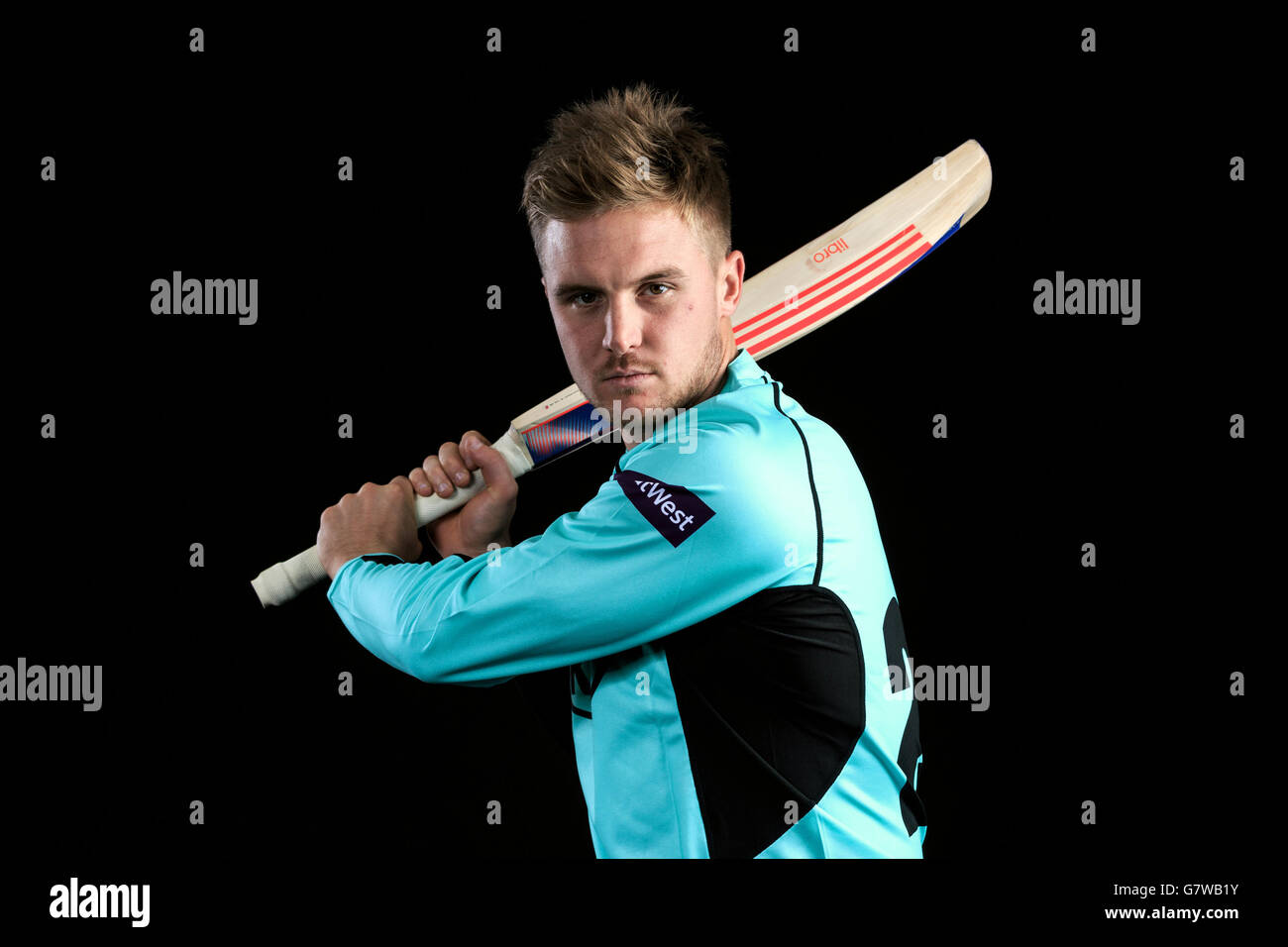 Jason roy cricket bat hi-res stock photography and images - Alamy