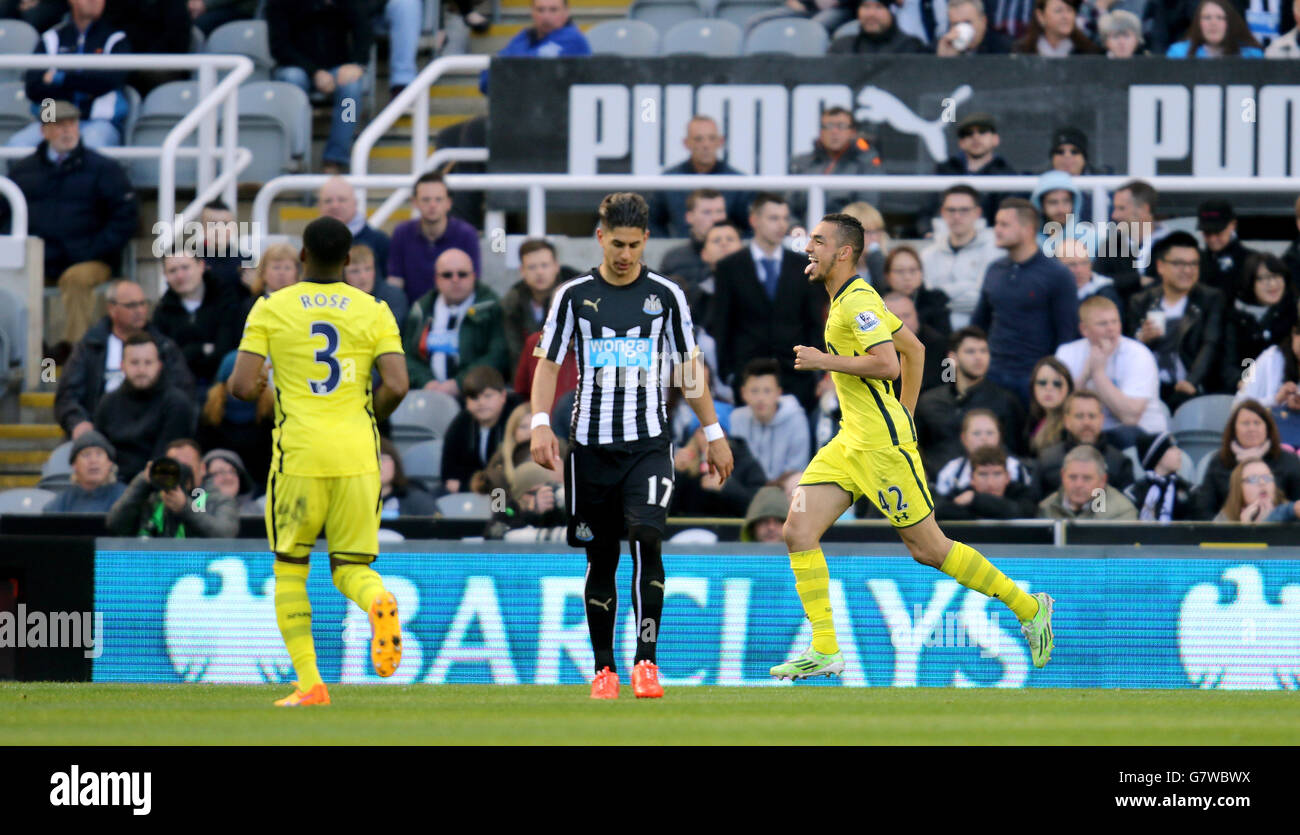 Tottenhams nabil bentaleb celebrates his goal hi-res stock photography ...