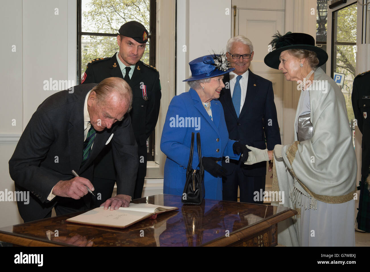 Reception for Canadian Regiments Stock Photo - Alamy