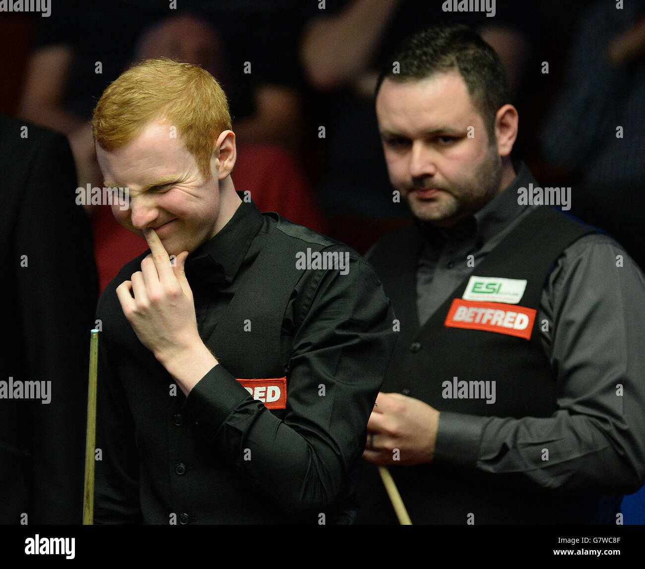 Snooker - Betfred World Championship - Day Two - Crucible Theatre Stock ...