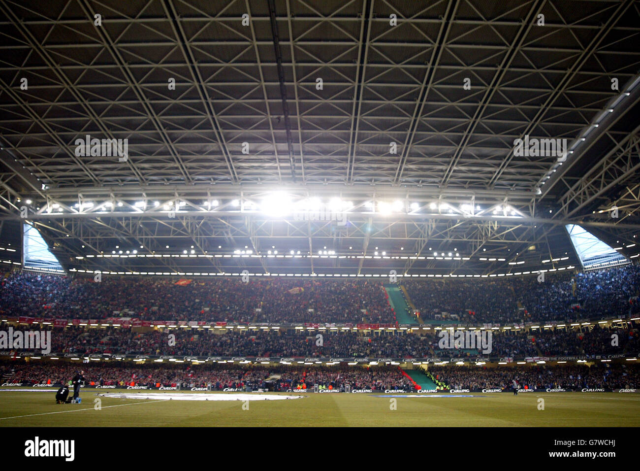 General view of the millennium stadium with the roof closed hi-res ...