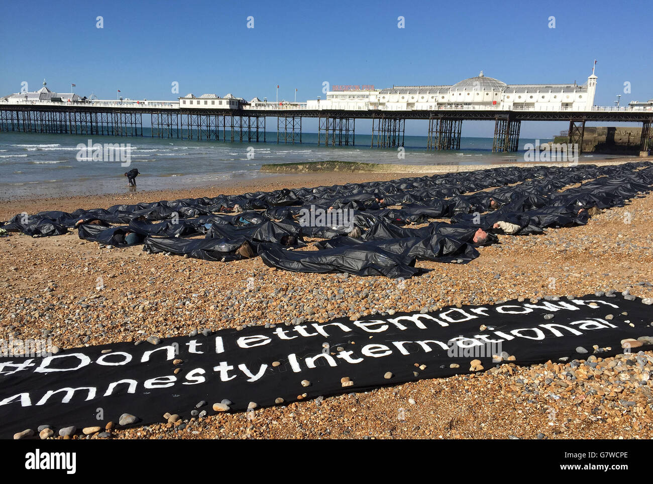 Amnesty holds body bag protest Stock Photo - Alamy