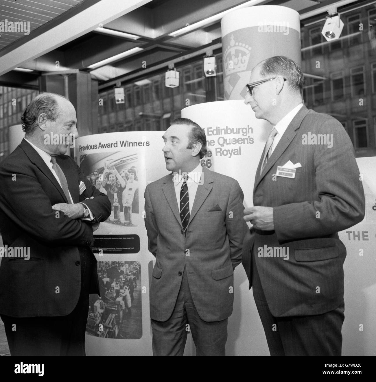 Roy Mason, President of the Board of Trade (centre), at a reception in ...