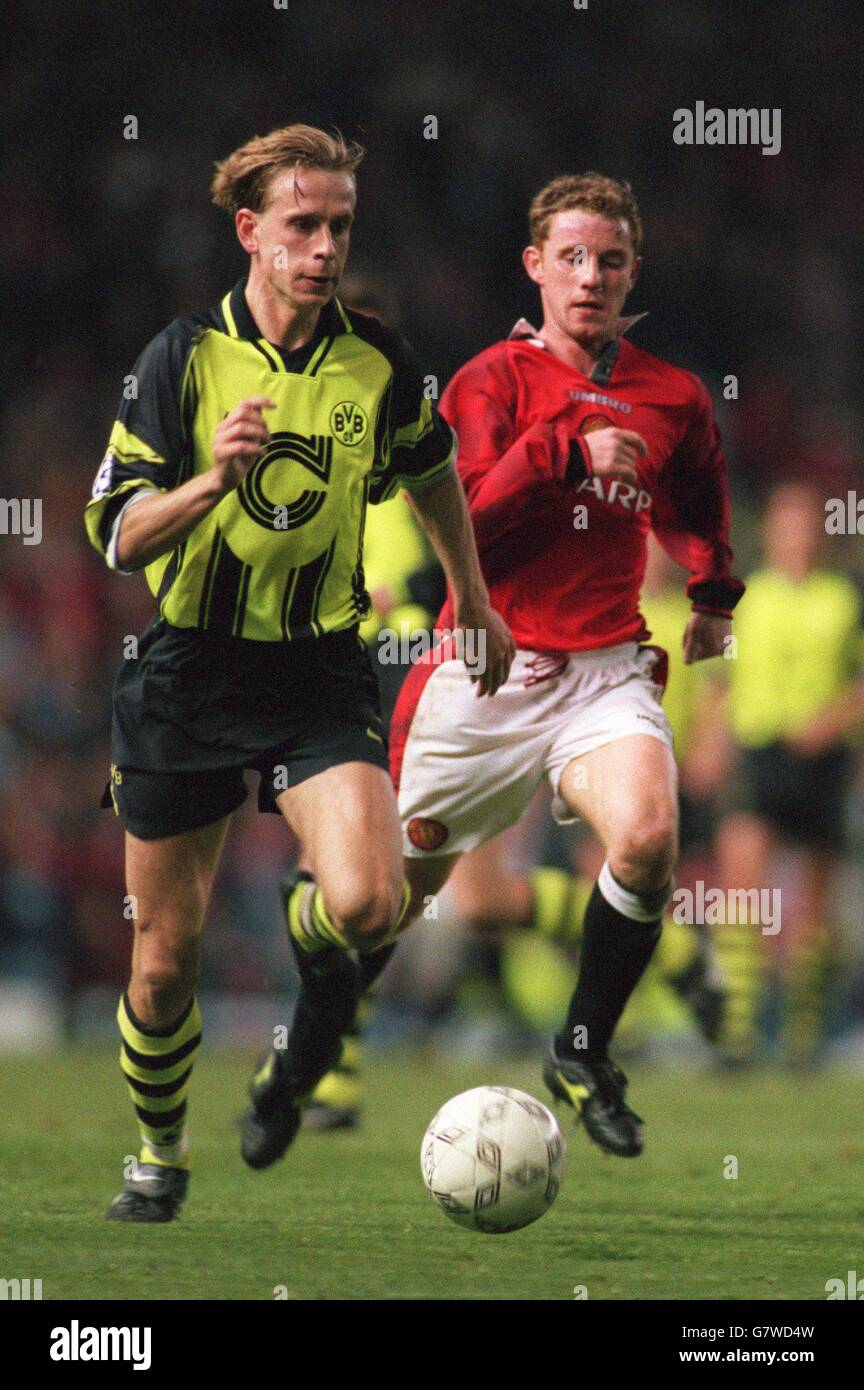 Soccer - UFEA Champions League - Semi Final 2nd Leg - Manchester United ...