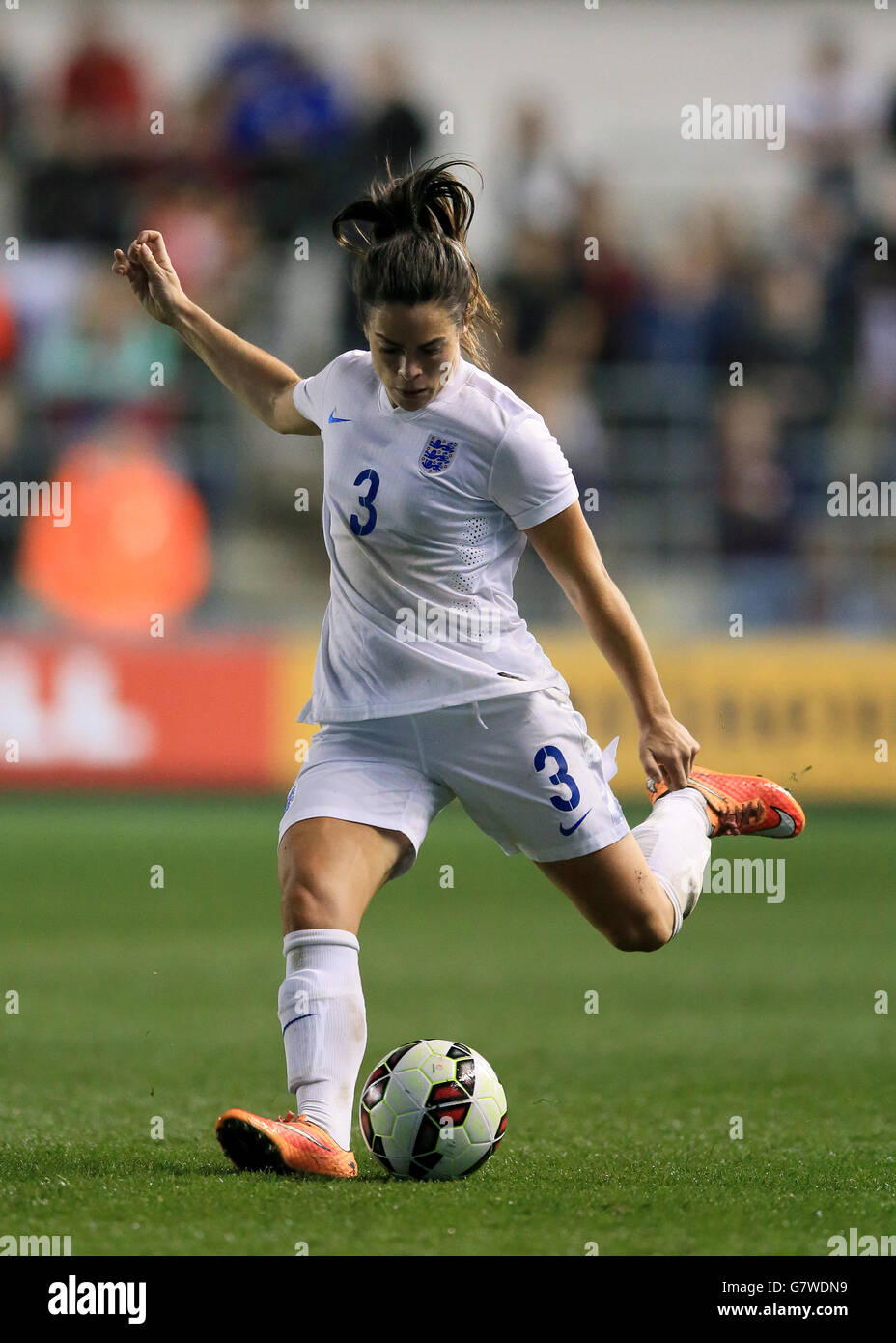 Claire rafferty england hi-res stock photography and images - Alamy