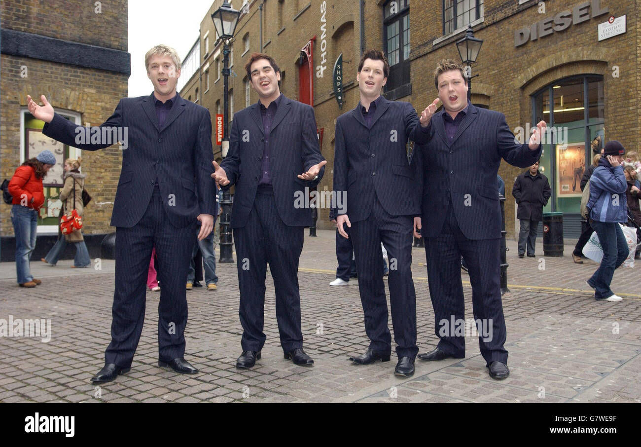 Boy band g4 left to right hi-res stock photography and images - Alamy
