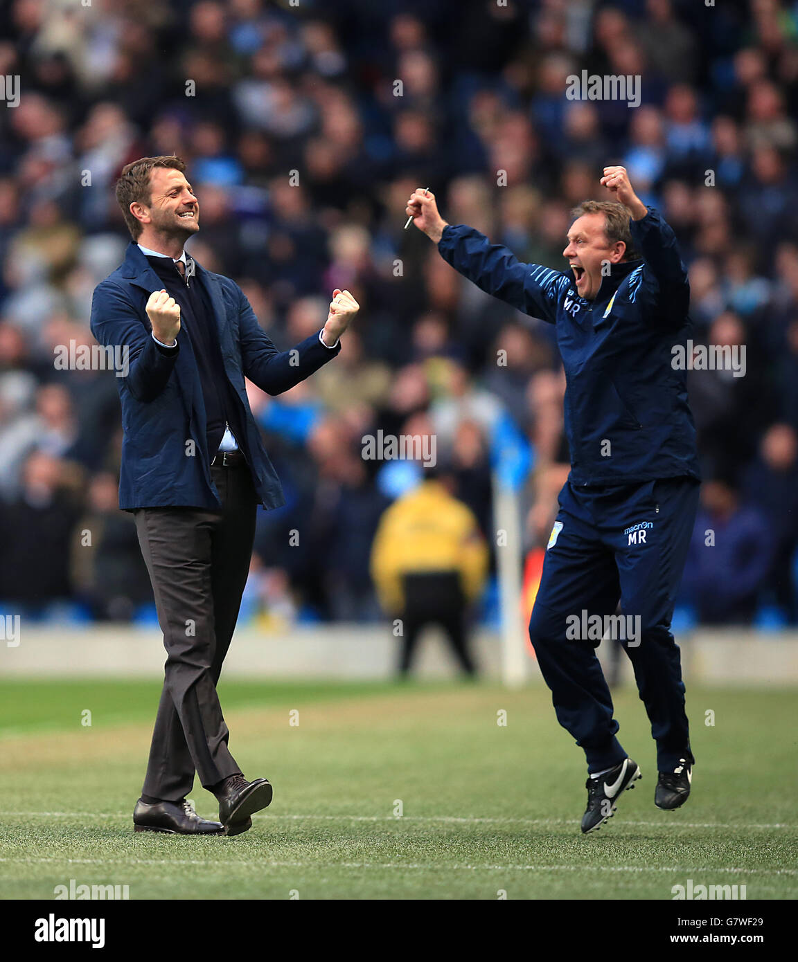 Aston villa first team coach mark robson hi-res stock photography and ...