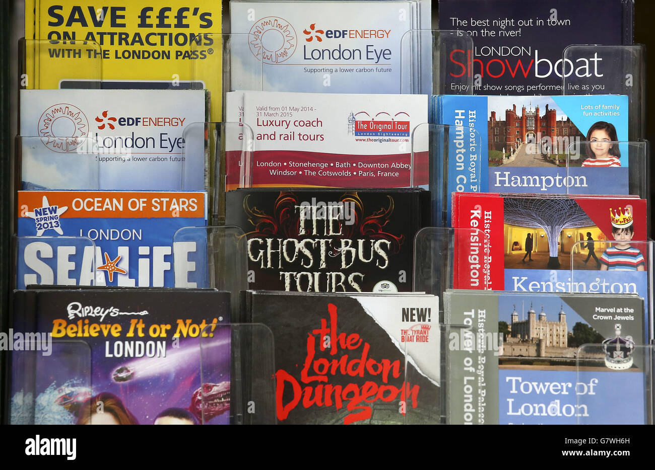 Tourist attraction brochures in a shop in Baker Street in London Stock ...