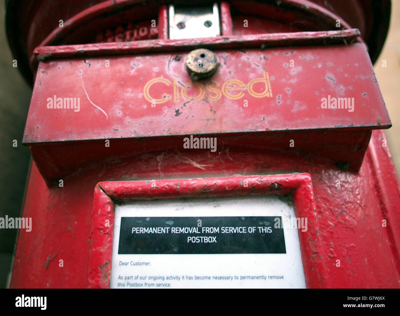 Royal Mail Letter Box Stock Photo - Alamy