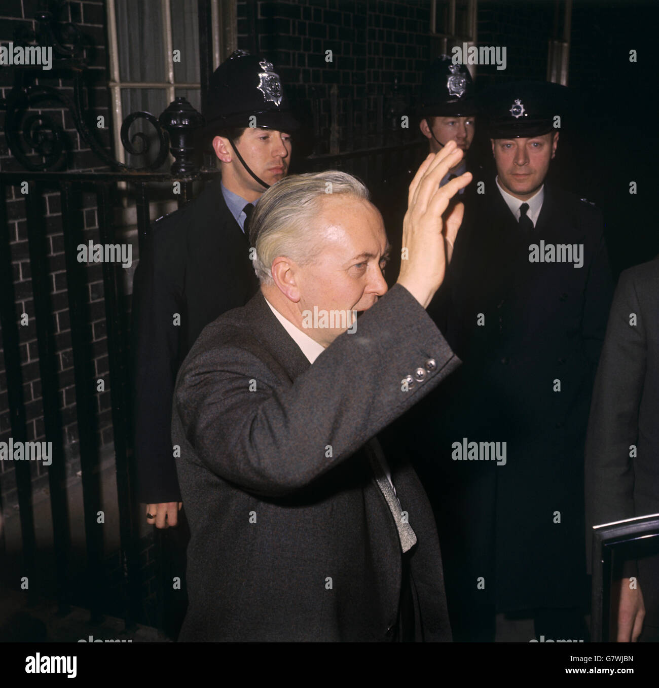 Politics - 1966 General Election - 10 Downing Street Stock Photo - Alamy